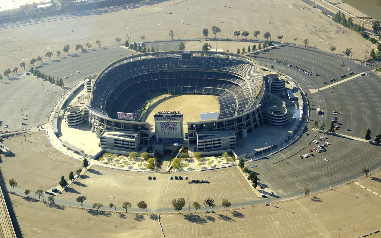 CASE STUDY: Fast Track to Success: Snapdragon Stadium’s Two-Year ...